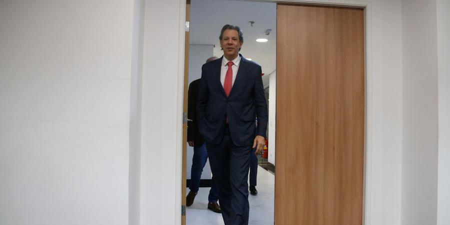 Haddad quer reunião com municípios para discutir reforma tributária Haddad quer reunião com municípios para discutir reforma tributária